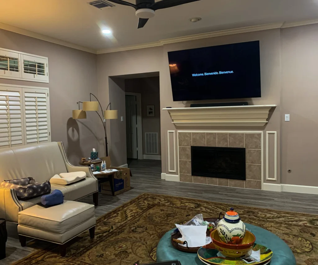 How to mount a computer monitor to a desk. - Otwav